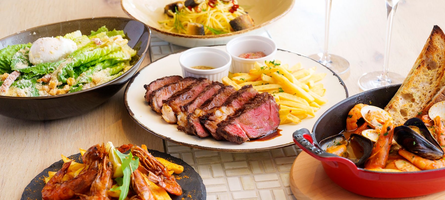 Home [www.thewarehouseataloftginza.com]